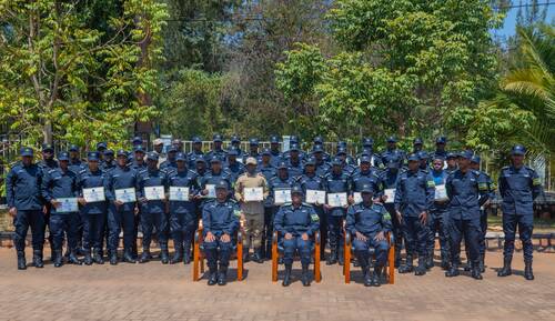 Law enforcement officers complete 'Police Tactical Command' course