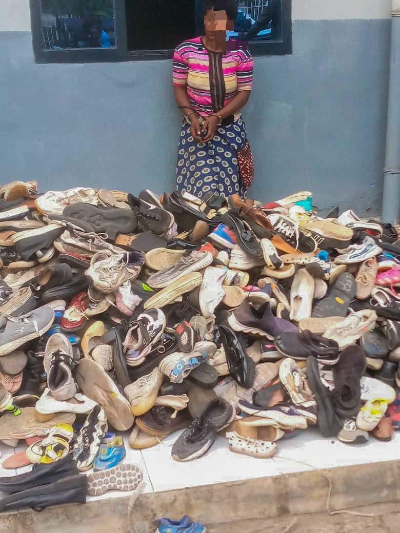 KURWANYA MAGENDU: Polisi yafashe ibilo birenga 480 bya magendu y ...